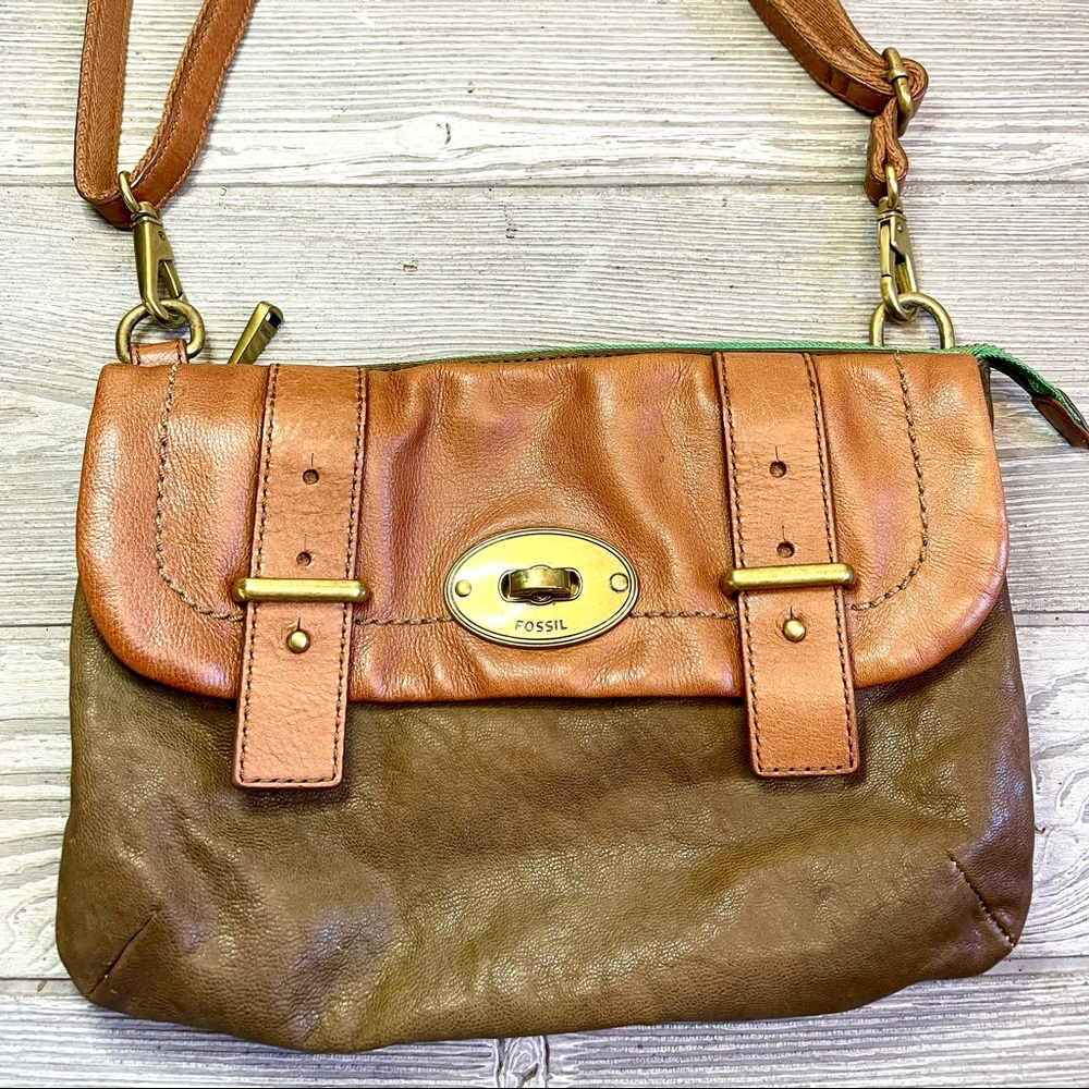 Fossil Adjustable Crossbody Keyhole Leather Satchel M… - Gem